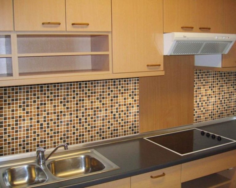 Change The Overall Mood Of Your Kitchen With a Kitchen Backsplash ...